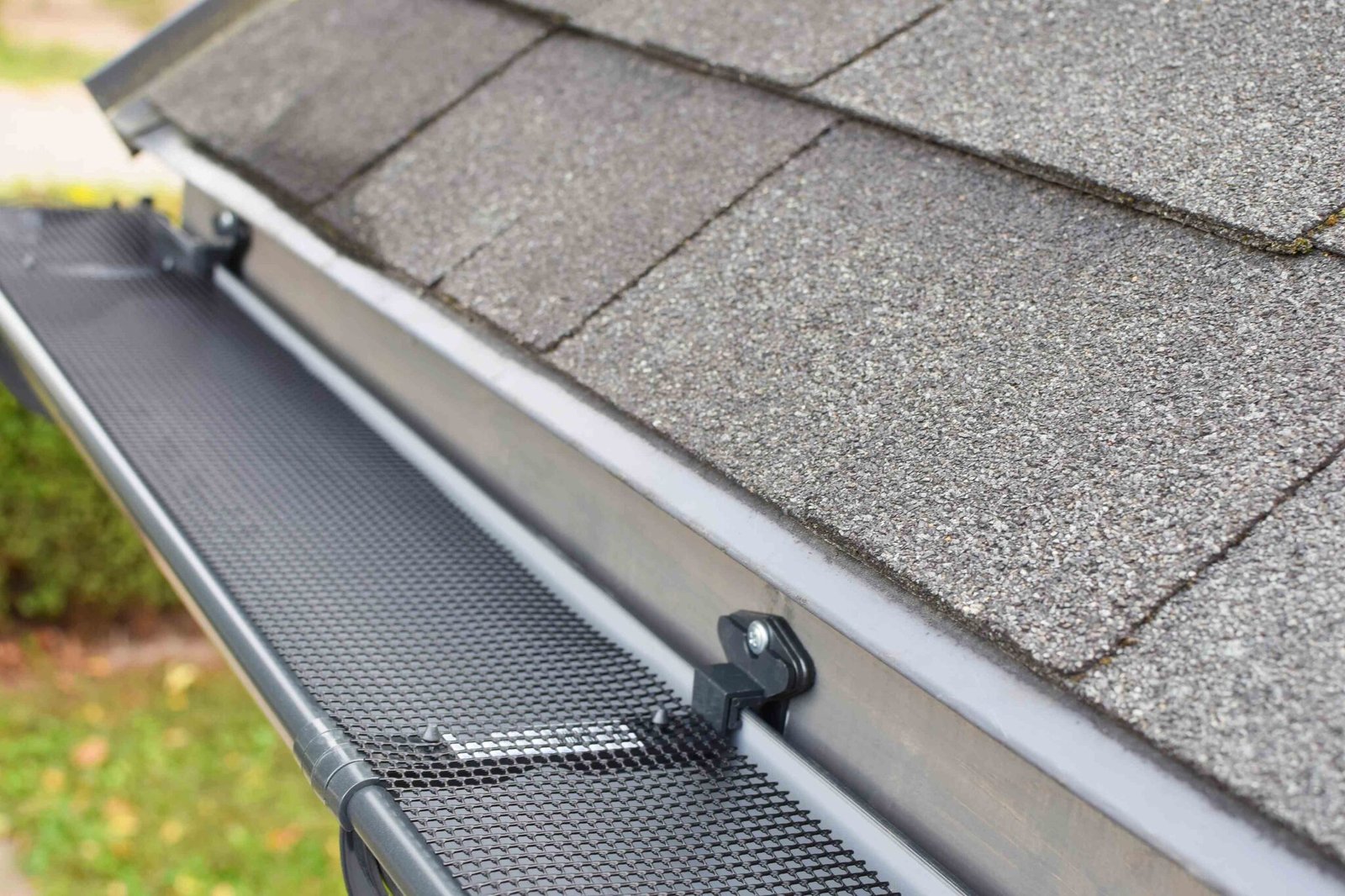 Gutter Sizing & Slope Guide: Prevent Overflow Problems